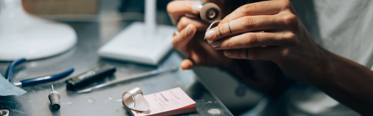 10 Creative Useful Things You Can Make From Junk